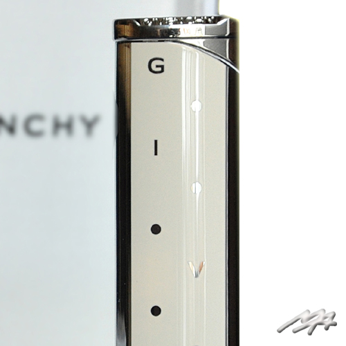 Givenchy Polka Dots Ivory Lacquer Ladies Lighter