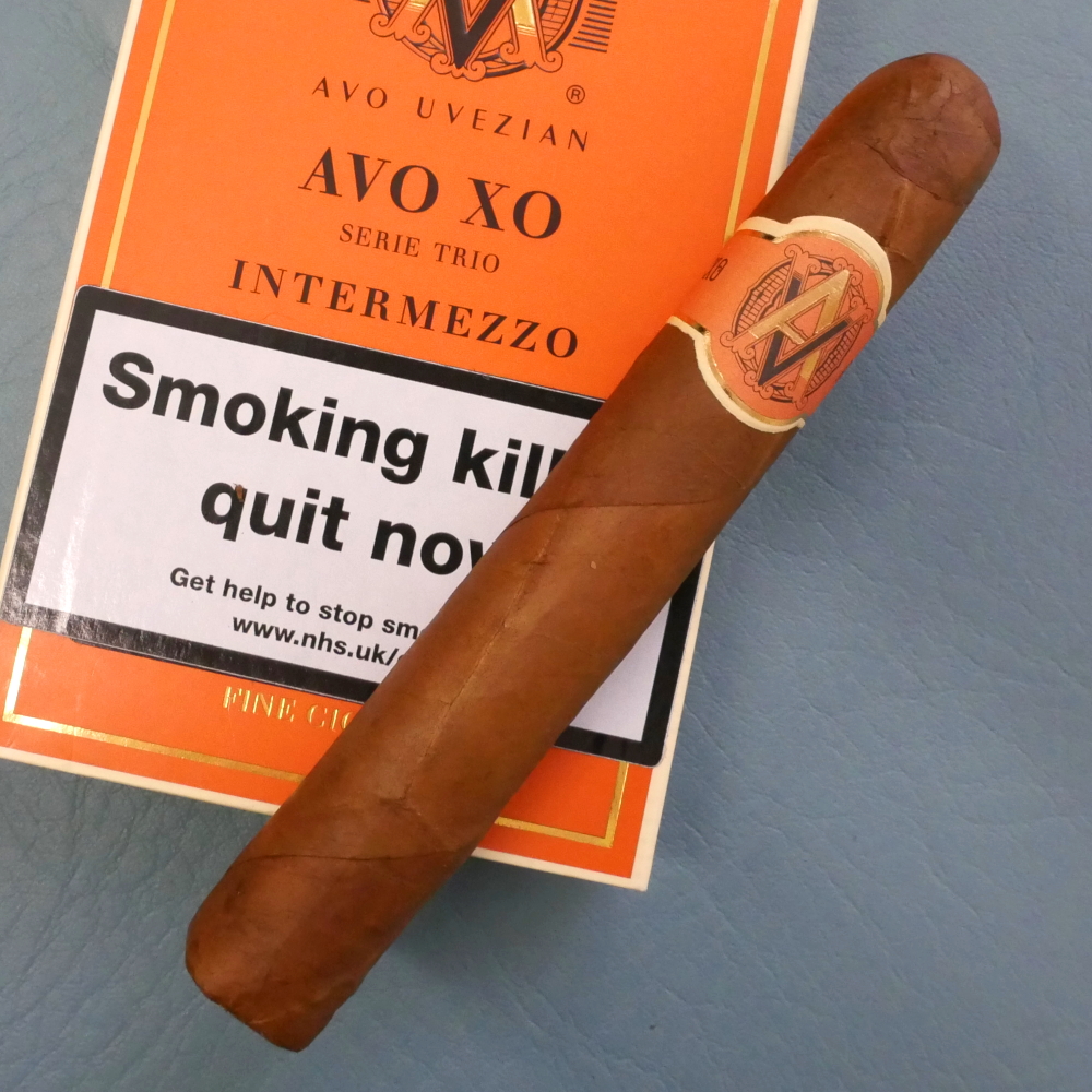 AVO XO Intermezzo ND Cigar - Pack of 4