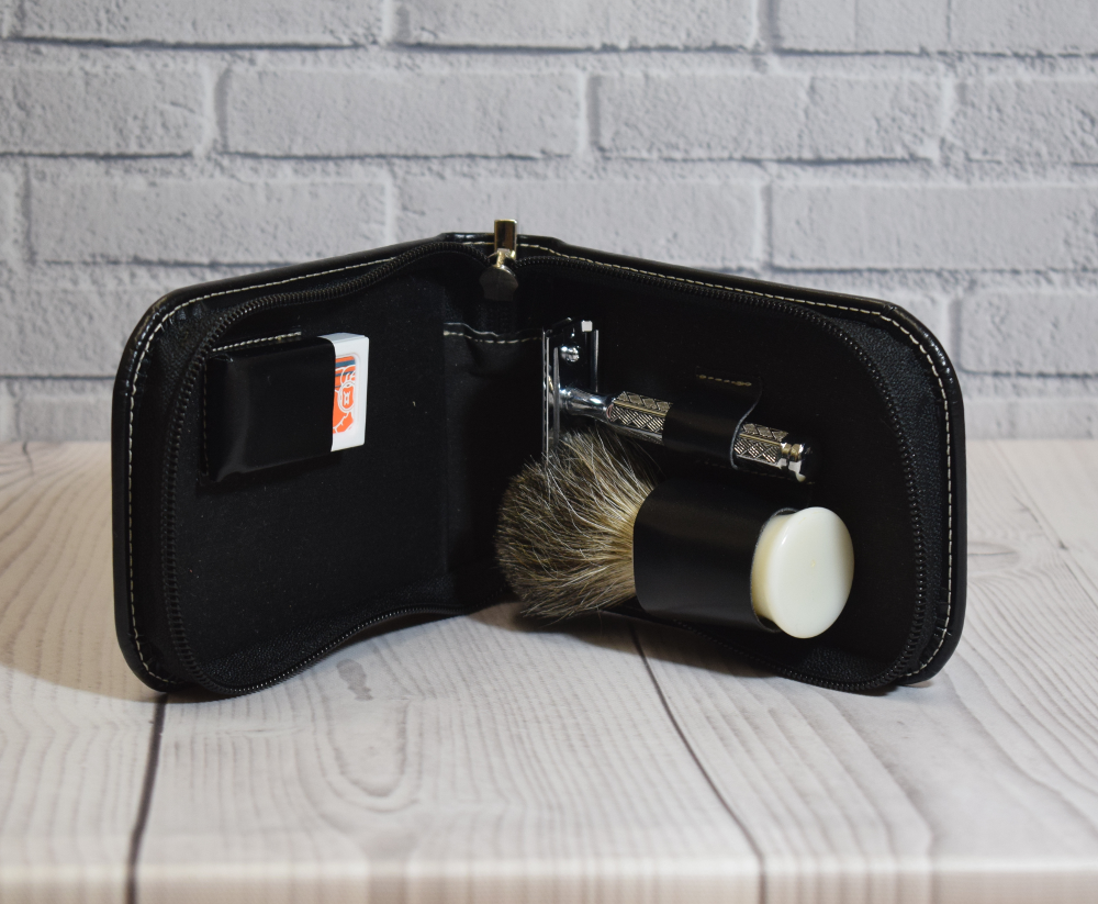 Dovo Leather Travel Shaving Set Black