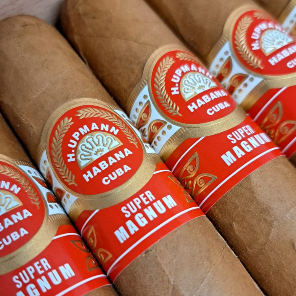 H. Upmann Super Magnum Coleccion Habanos Edicion Book 2020 - Book of 20 Cigars