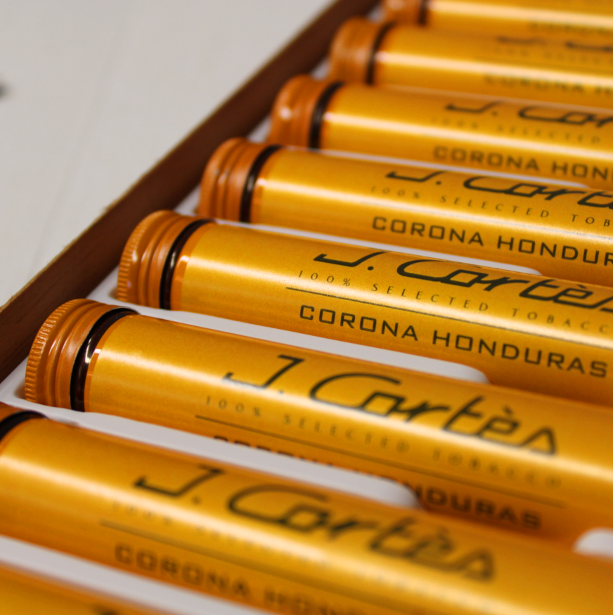 J. Cortes High Class Honduran - Orange - Box of 10