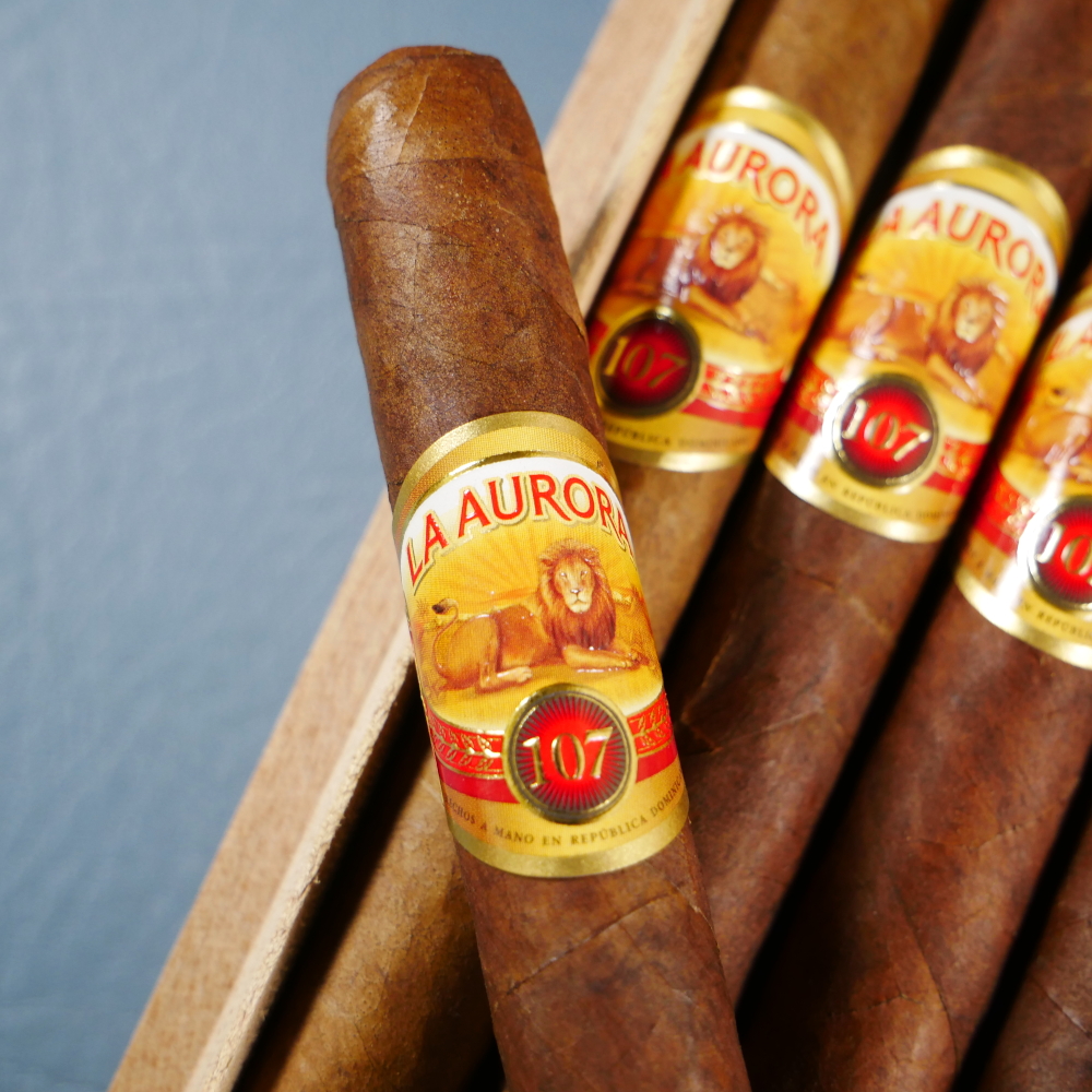 La Aurora 107 Corona Cigar - Box of 21