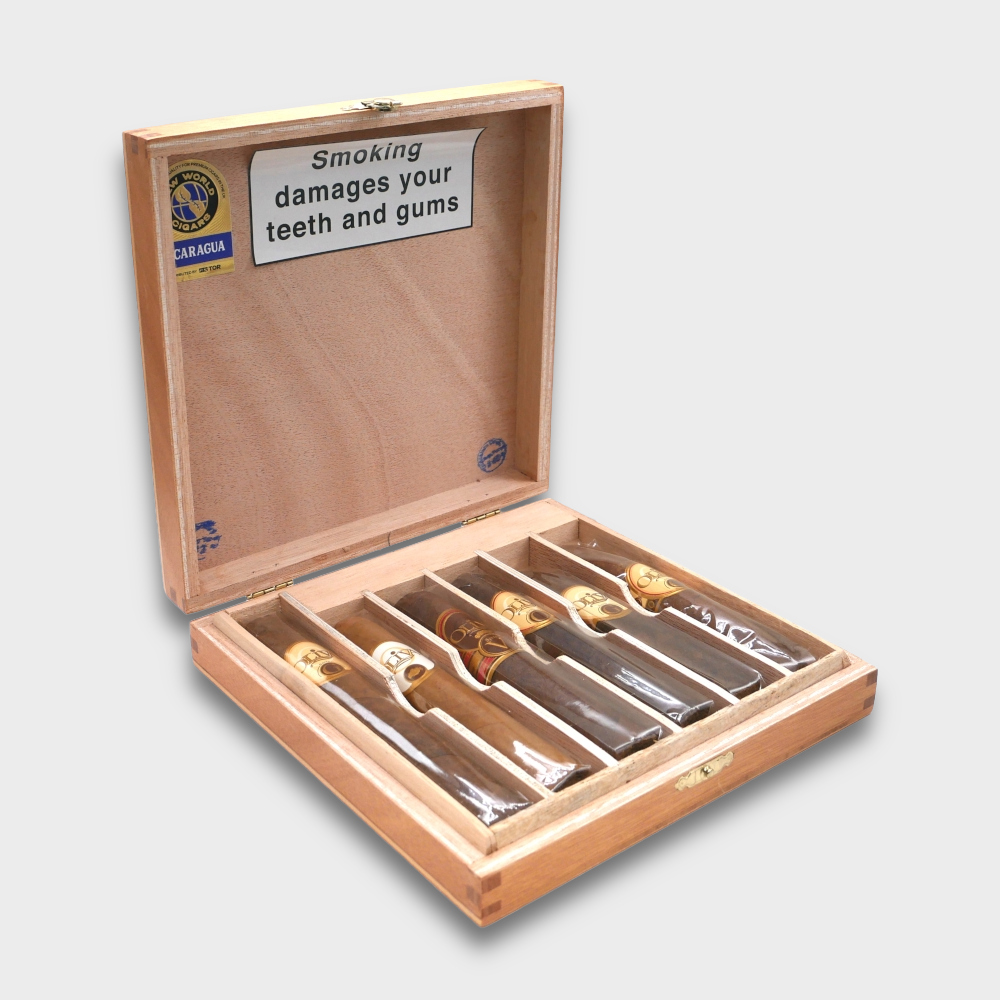 Oliva Variety Cigar Sampler- 6 Cigars