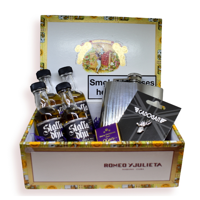 Whisky Lovers Christmas Gift Box Sampler