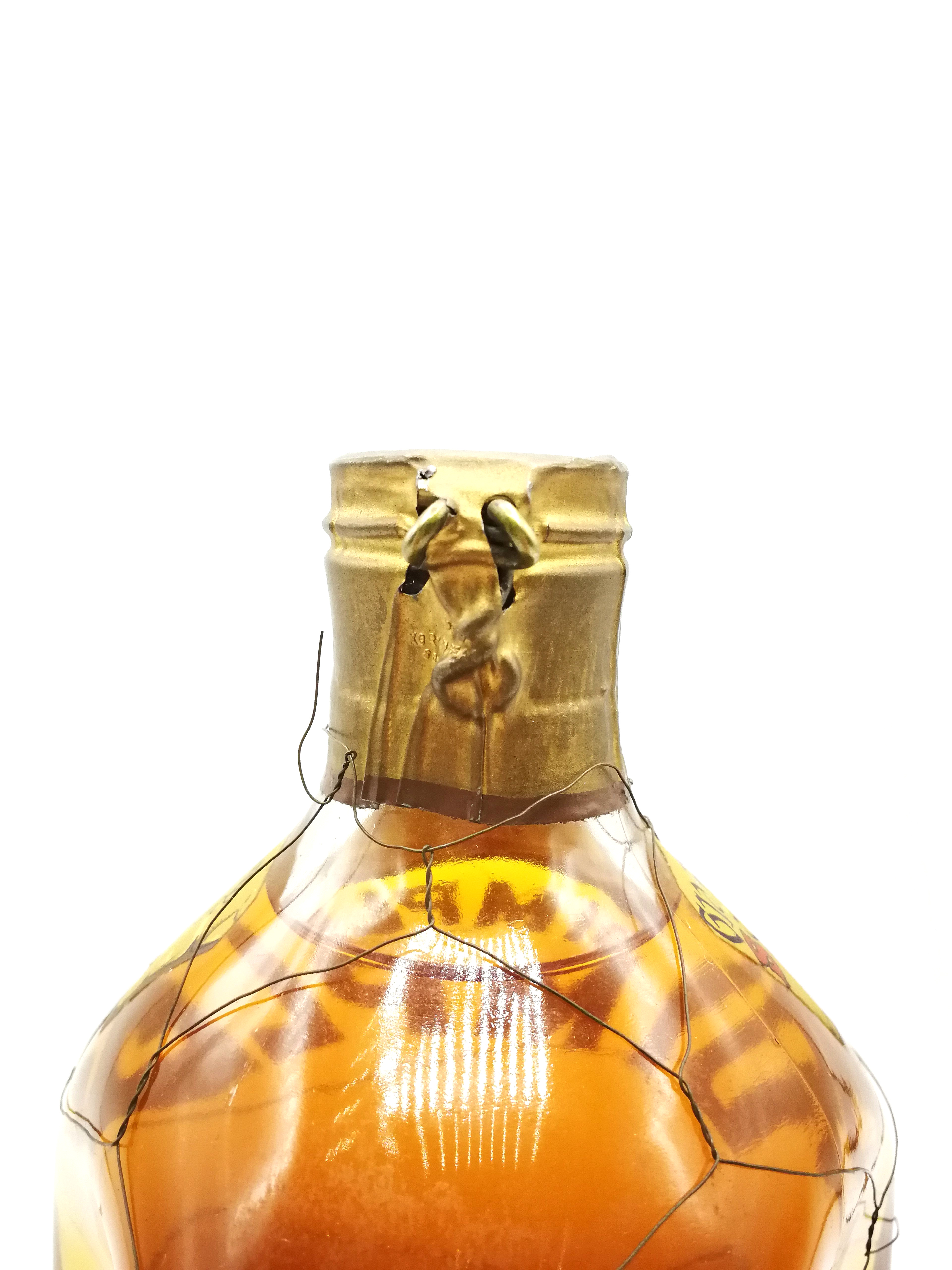 John Haig & Co. Dimple Spring Cap - 26 2/3 FL OZ 70 Proof