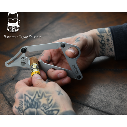 Smoking Moses Razorcut Fox Knives Cigar Scissors